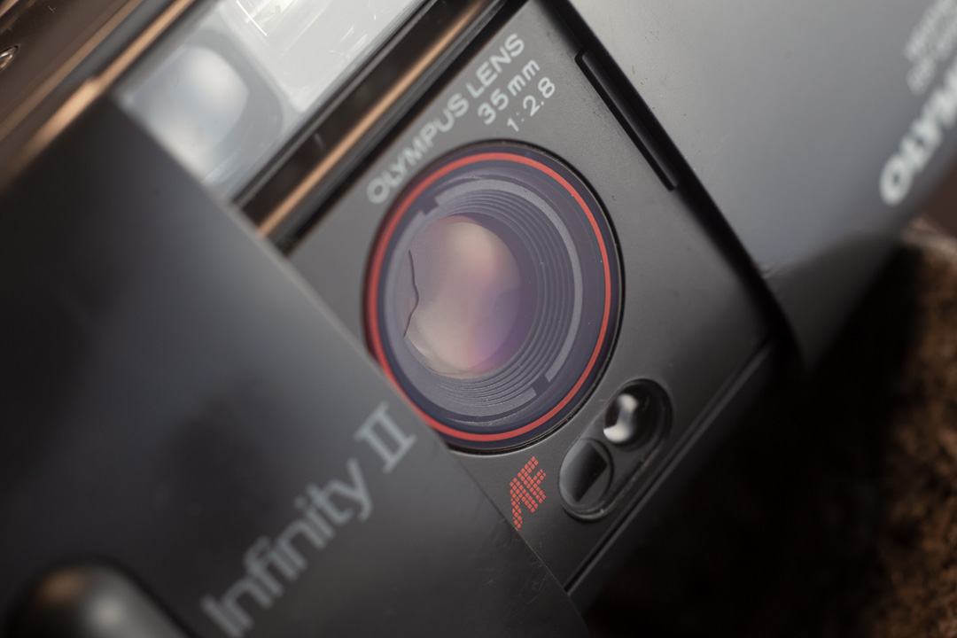 Olympus Infinity II / AF-1 Super (1991) – Medusa Analog